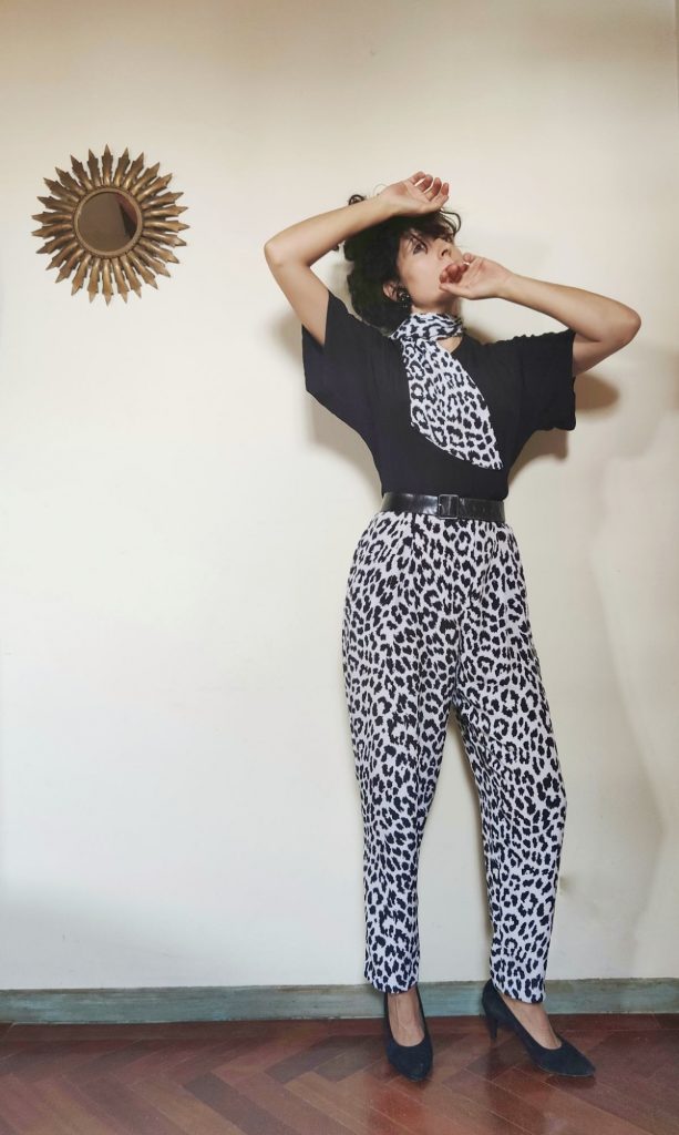 Mono Leopardo - Santa y Señora